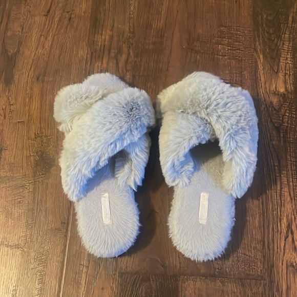 halluci | Shoes | House Slippers Size 44 | Poshmark